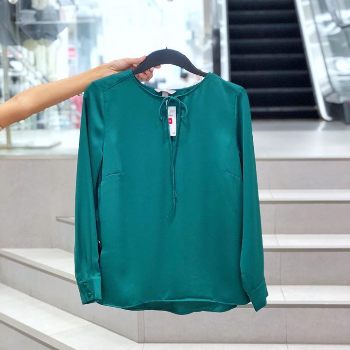 H&M รวมเสื้อผ้าโทนเขียวดูดีมีคลาสเวอร์!! | ปันโปร - Punpromotion