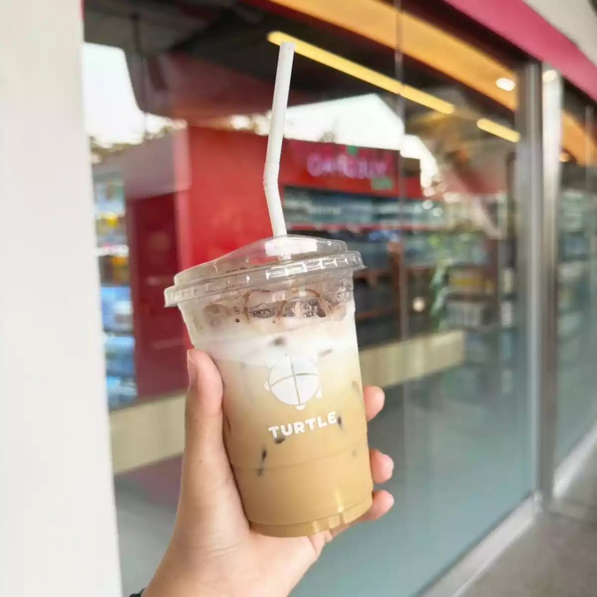 Turtle shop ร้านสะดวกซื้อของชาวรถไฟฟ้า ขายตั้งแต่ขนมไปจนถึงสมาร์ทวอทช์ ! | ปันโปร - Punpromotion