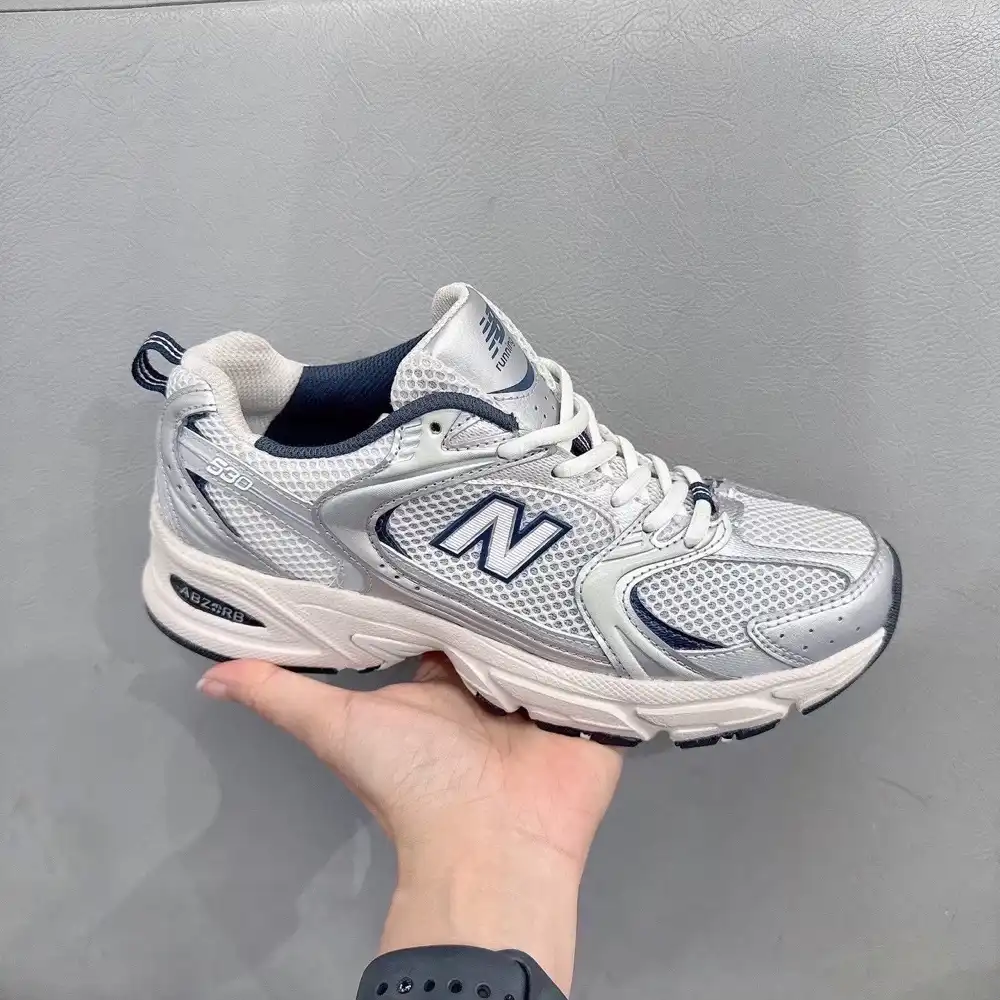 รับหิ้ว: New Balance 530 KA (21.5/22/22.5/23/23.5cm) | ปันโปร ...